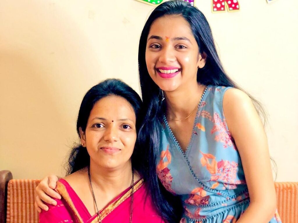 Sanika Bhoite: Age, Height, Family, Boyfriend, Career, Biography & More